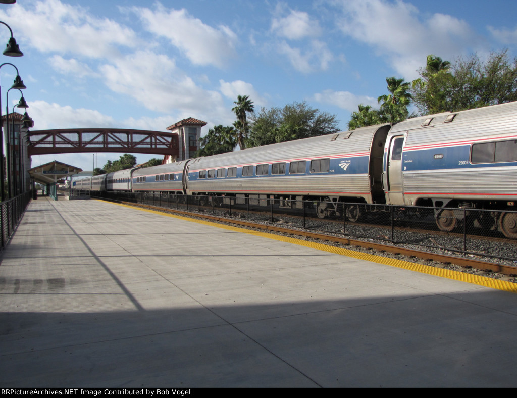 train 98 Silver Meteor